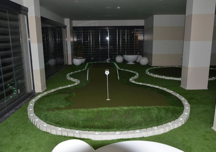 Circuitos Mini Golf portables de gran calidad y acabados.